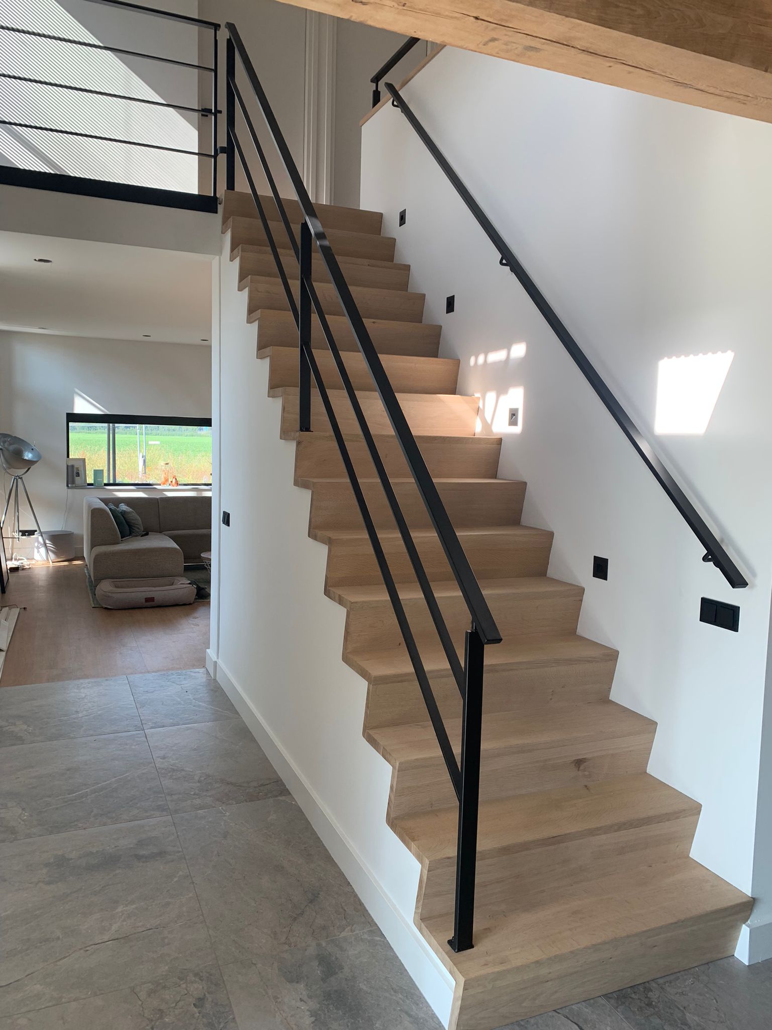 Rechte steektrappen - Van de Coolwijk Trappen